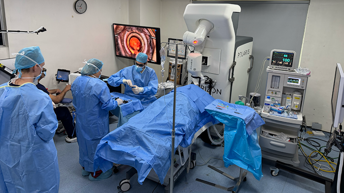 UCLA research leads to world’s first robotic-assisted cataract surgery ...
