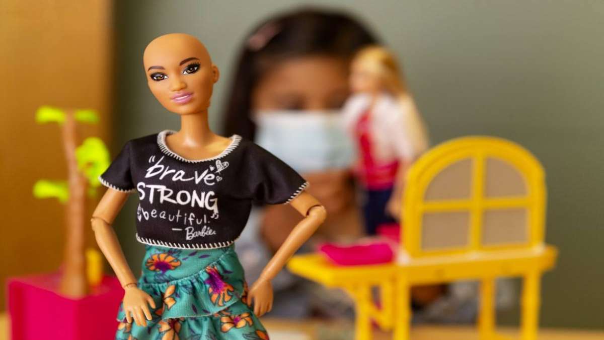 Toys help children adjust to stressful health-care surroundings | UCLA ...