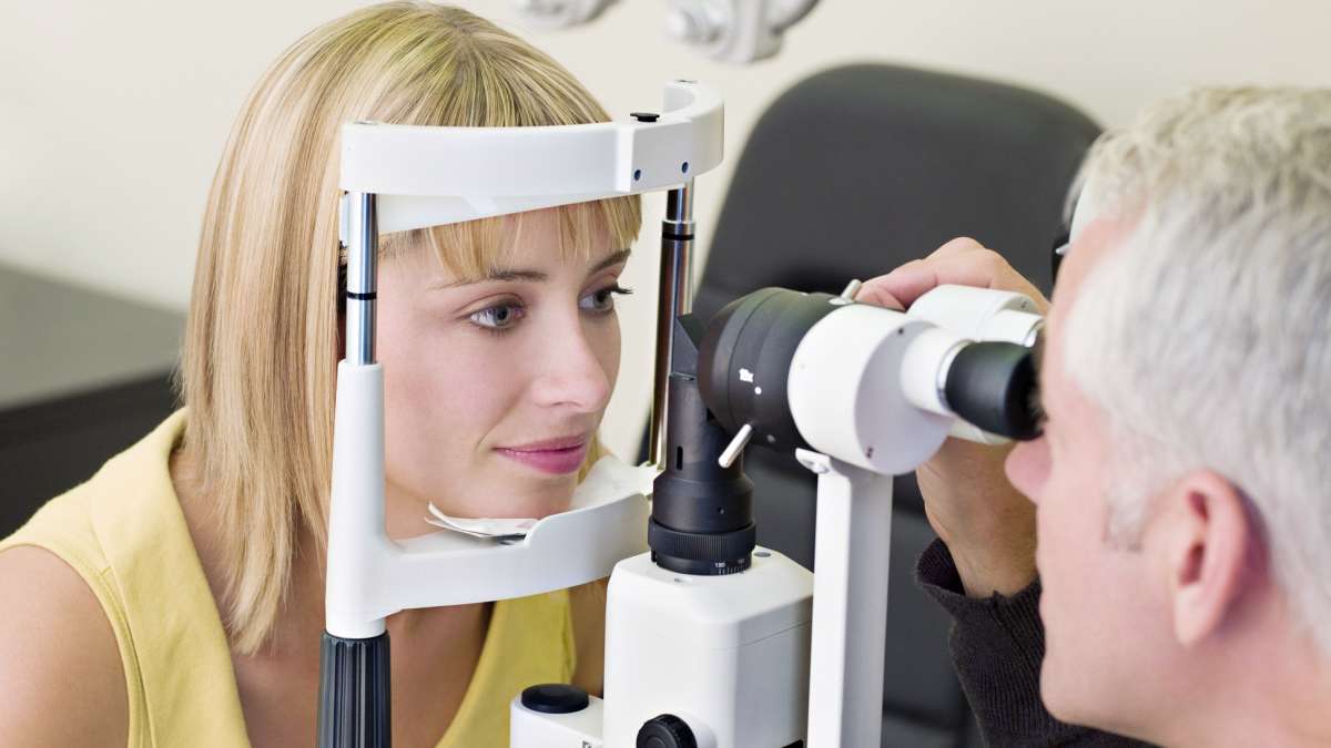 Rare thyroid eye disease often occurs alongside hyperthyroidism | UCLA ...