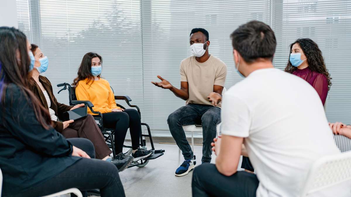 Cancer support groups can be helpful in battling depression | UCLA Health