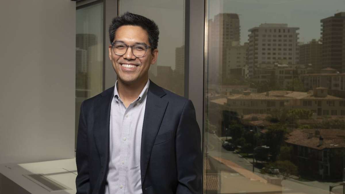 'Bearing witness to daily struggle' is what drew this doctor to ...