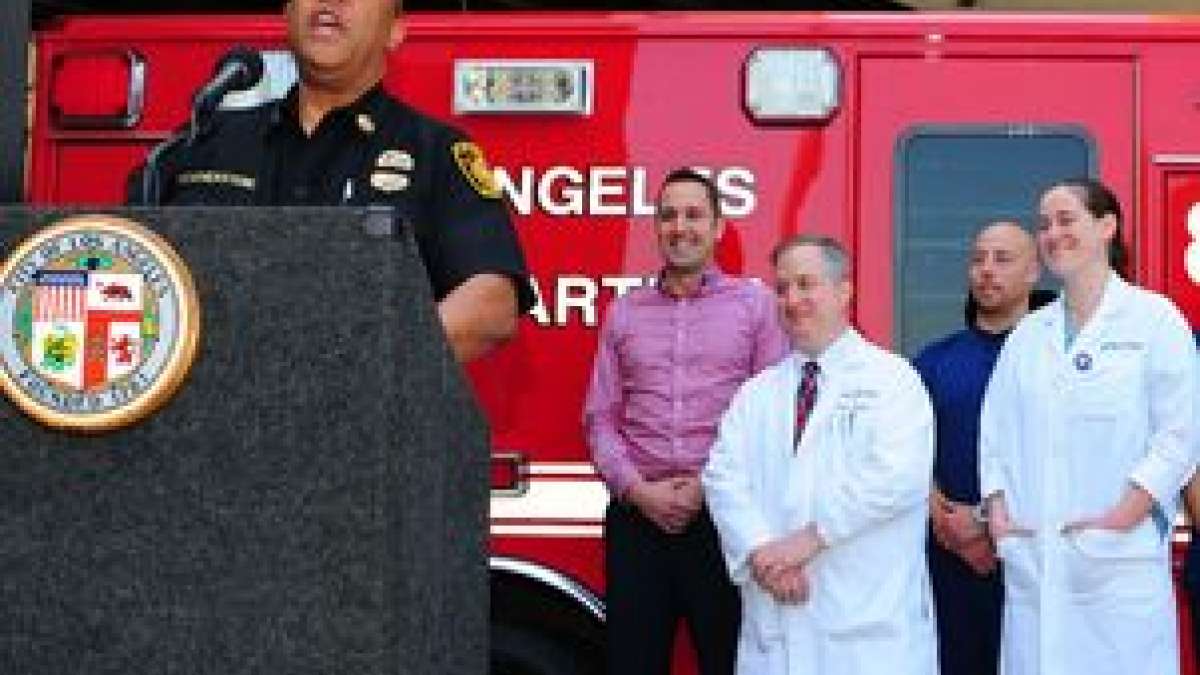 L.A. Marathon runner reunites with rescuers who saved his life | UCLA ...