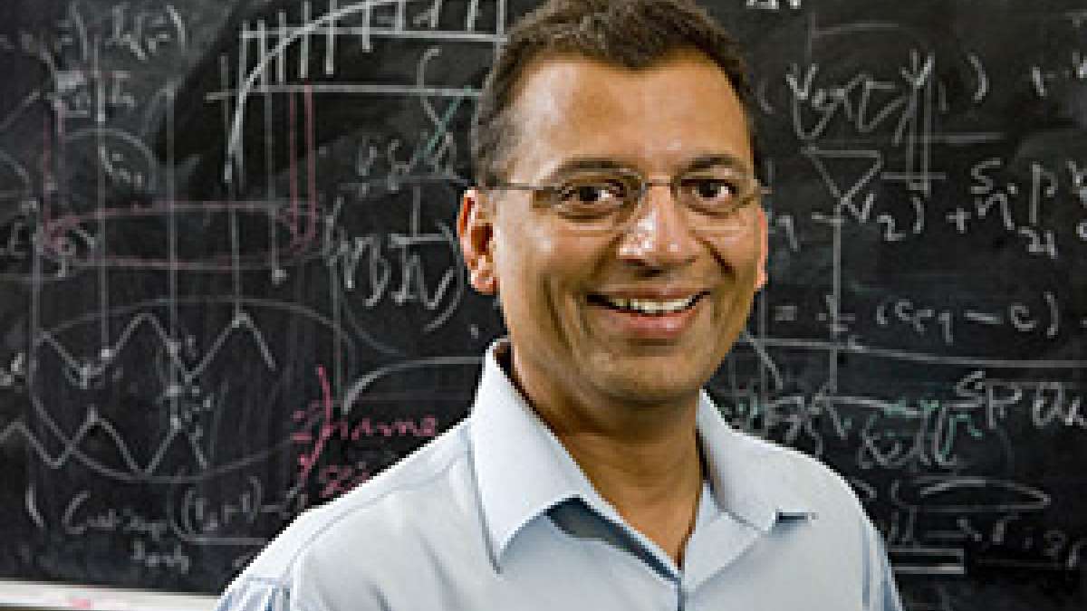 The Brain’s GPS Depends on Visual Landmarks to Triangulate Location ...