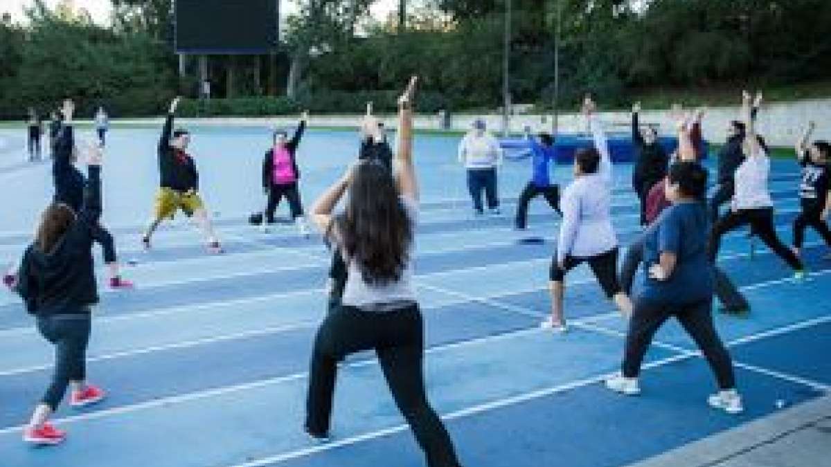 UCLA mind-body programs help people de-stress | UCLA Health