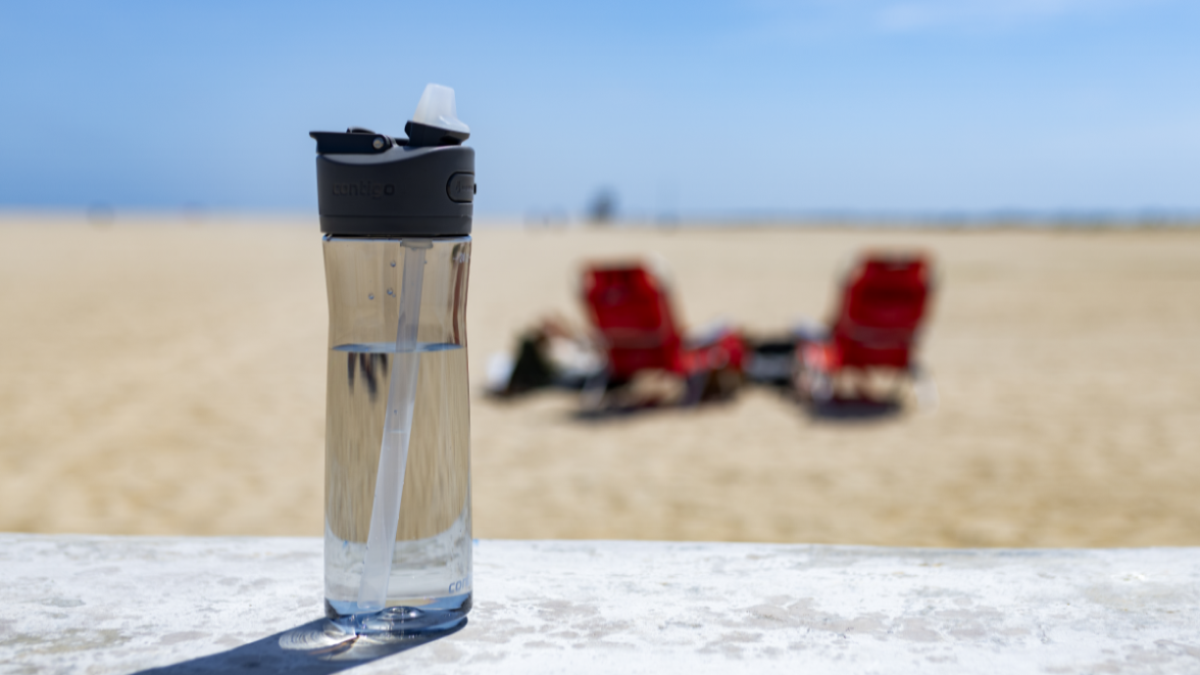 How to stay hydrated in the summer heat | UCLA Health
