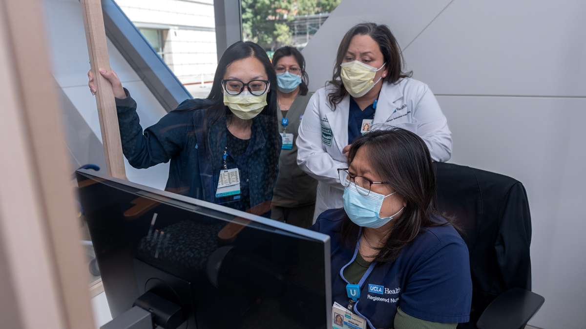Float teams and cross-training help meet staffing needs | UCLA Health