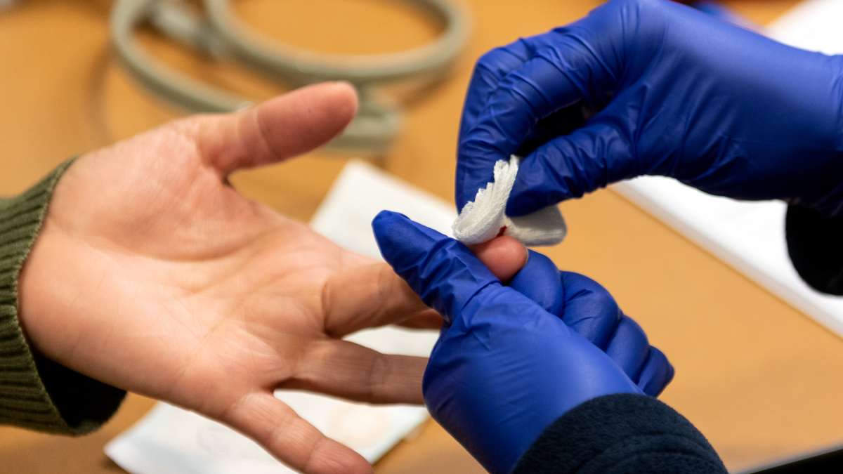 New computer program detects cancer by blood sampling | UCLA Health