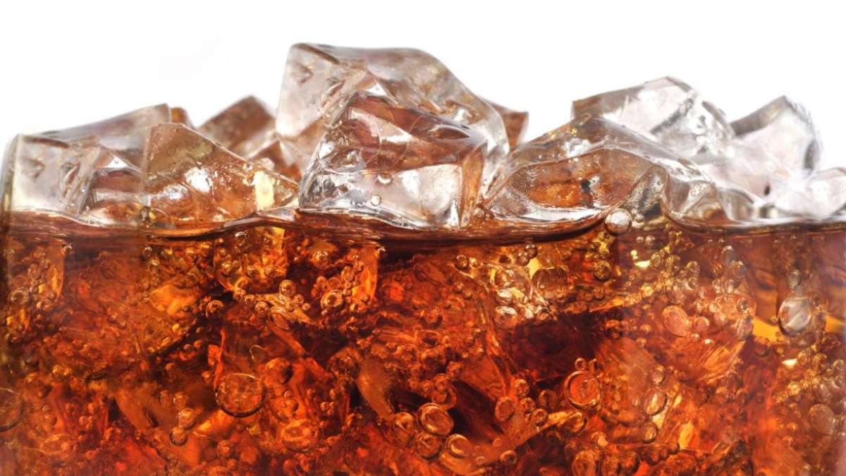 Observational studies shed light on diet soda consumption | UCLA Health