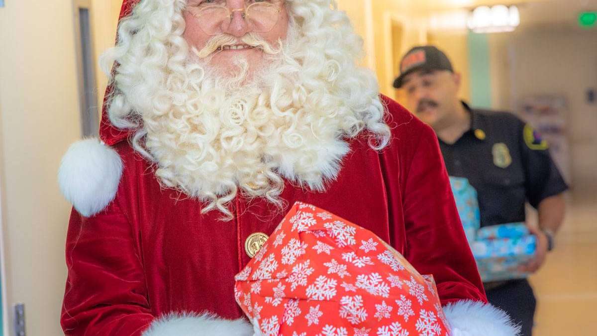 Ho Ho Ho - Happy Holidays! | UCLA Health