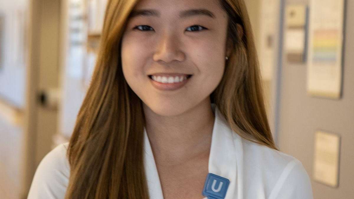 Ukelele for U | UCLA Health