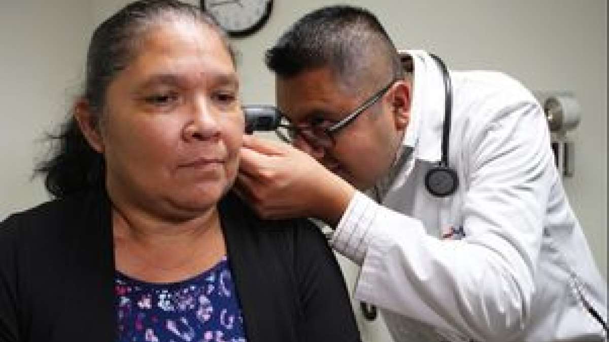 Immigrant doctors trained to help bridge major gaps in care | UCLA Health