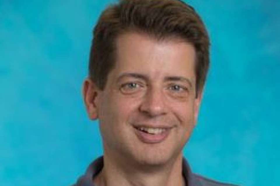 Stephen Smale is inaugural vice dean for medical school research | UCLA ...