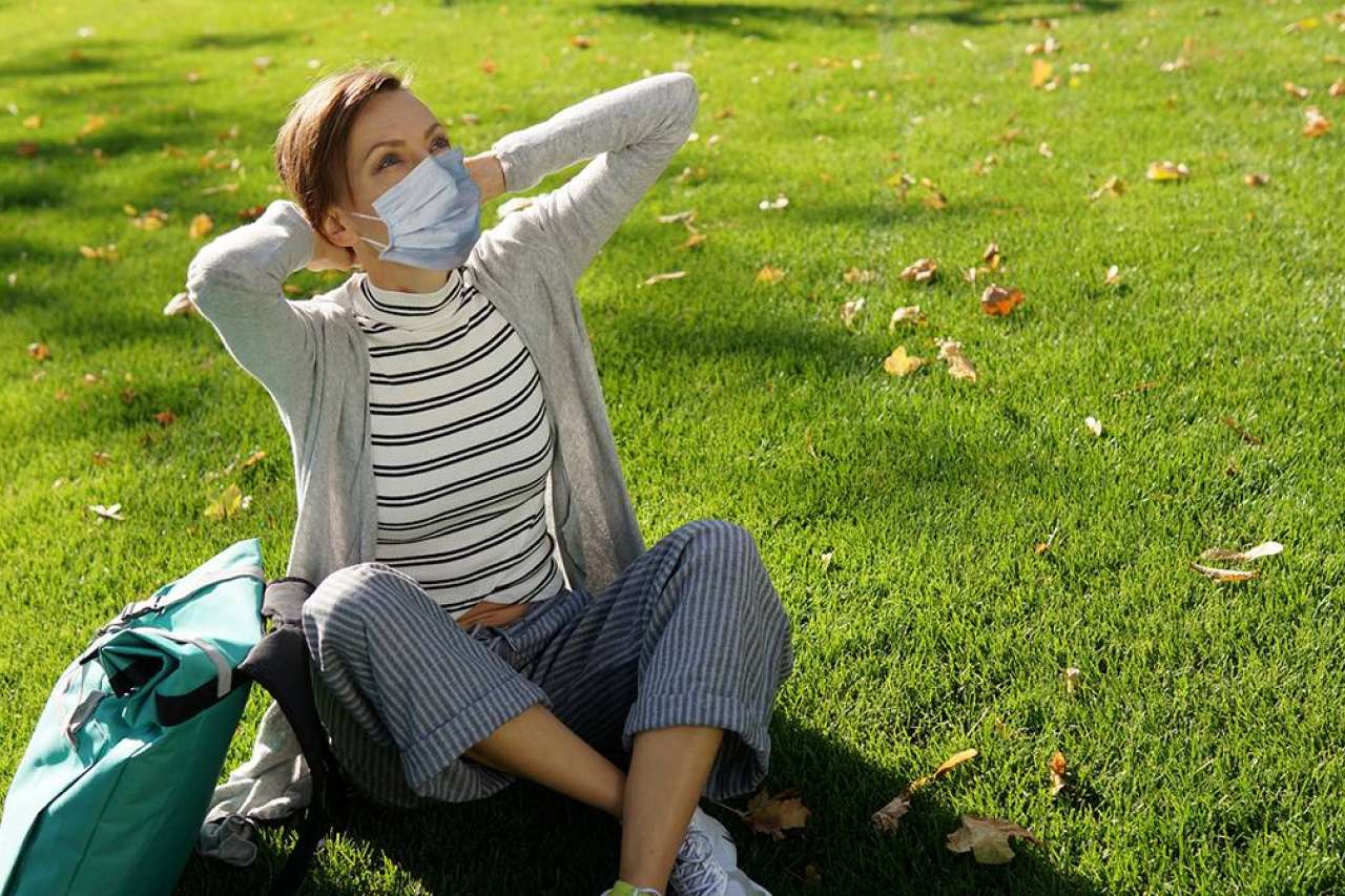 Seasonal allergies? Wear your face mask for relief | UCLA Health