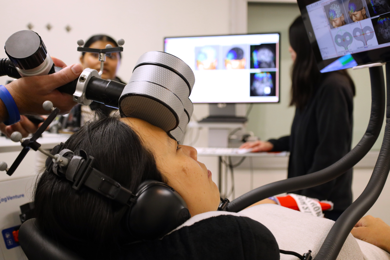 Can brain stimulation help those struggling to recover from concussion? | UCLA Health