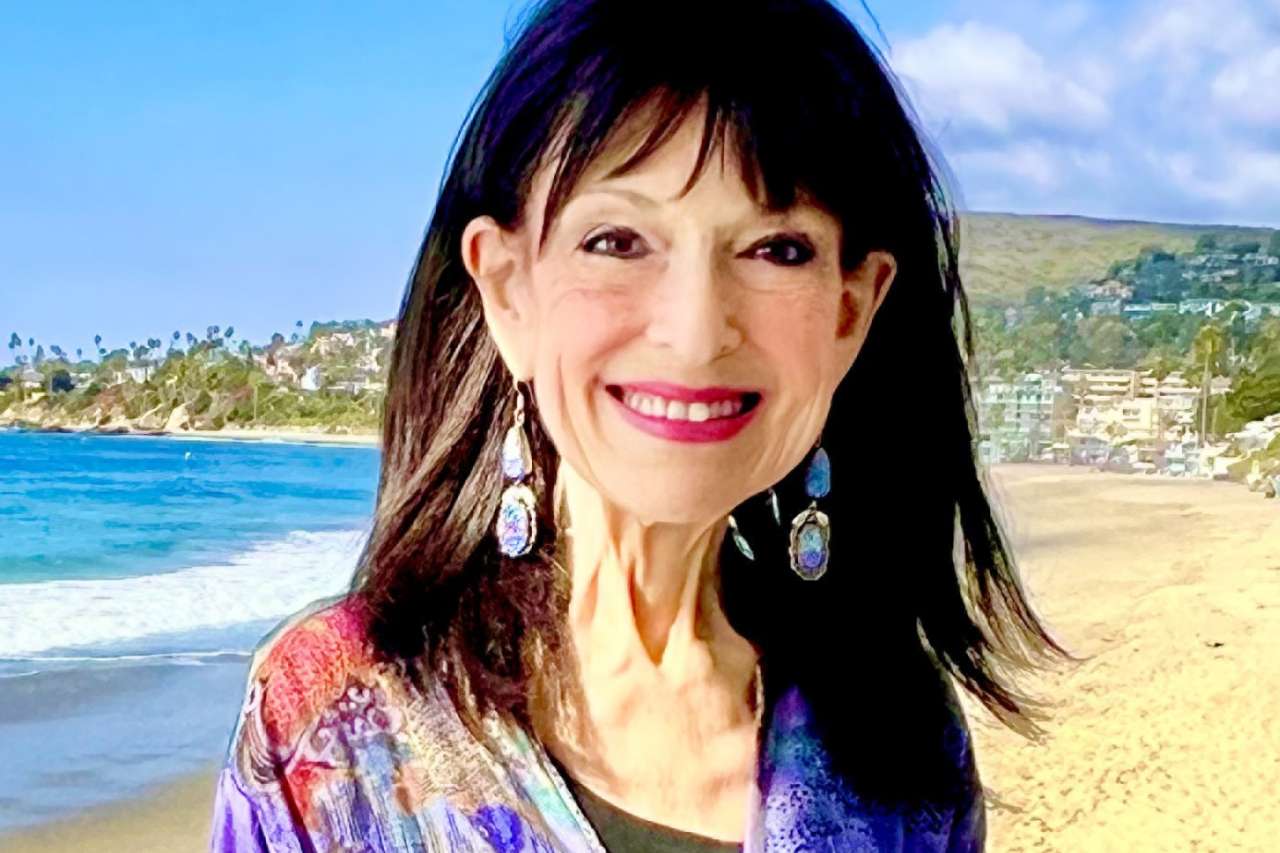 Team of ‘angels’ showers compassion on lifelong Bruin with pancreatic ...