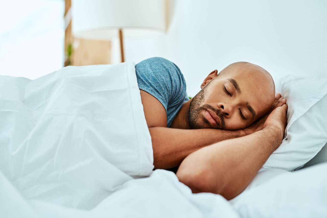 The surprising connection between sleep and weight management | UCLA Health
