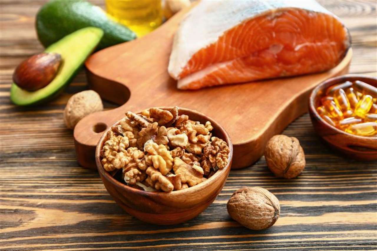A low omega-6, omega-3 rich diet and fish oil may slow prostate cancer growth, UCLA study finds ...