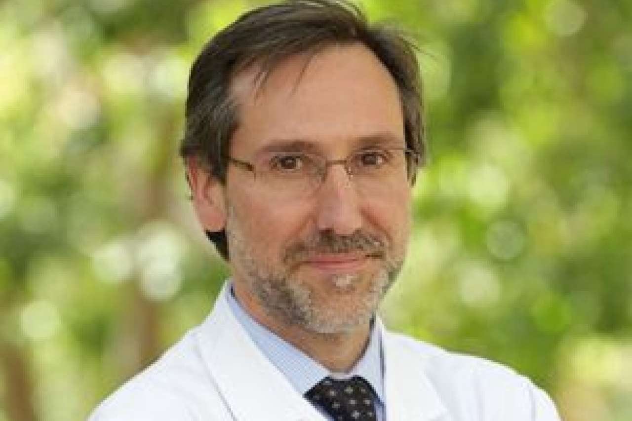 New melanoma drug therapy improves survival rate while lowering chances ...