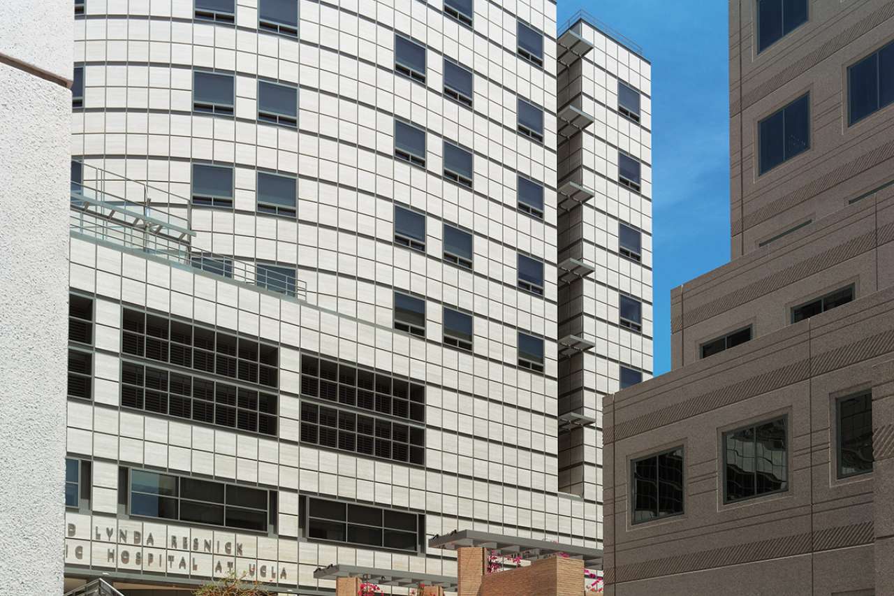 Dual diagnosis program at Resnick Hospital treats people coping ...