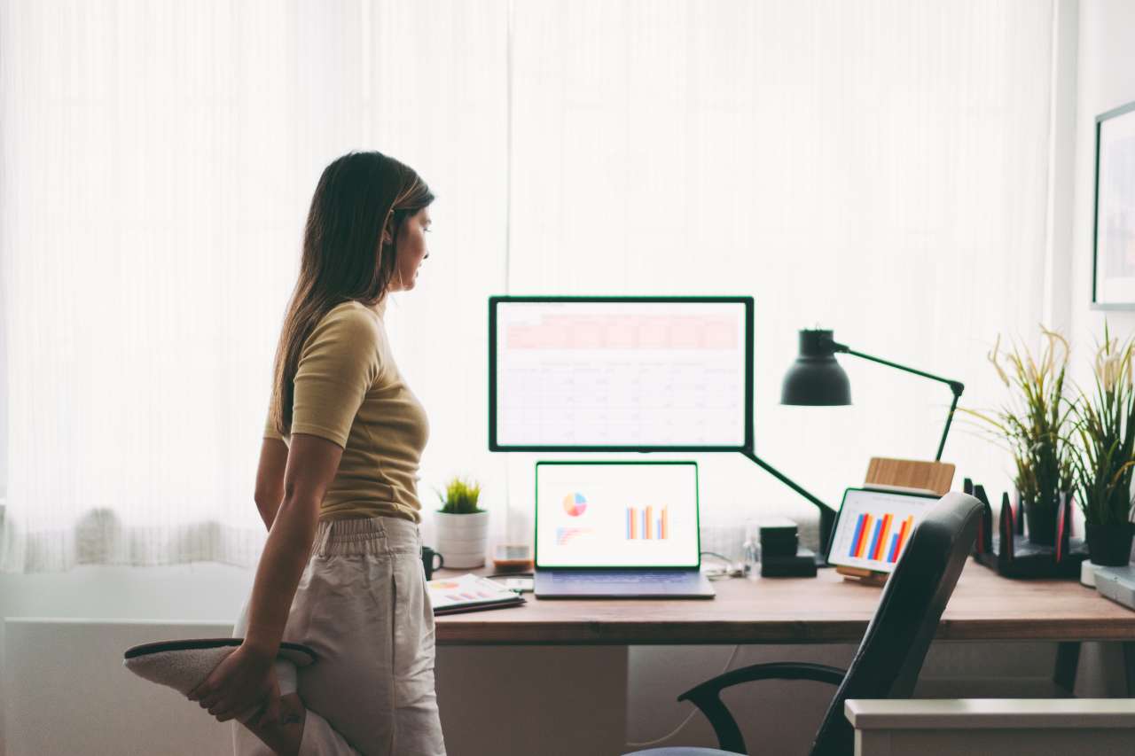 How to stay active with a desk job | UCLA Health