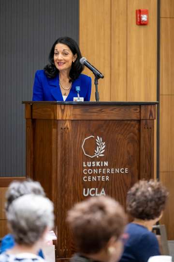 Celebrating 70 years of UCLA Health volunteers - Volunteer Services ...