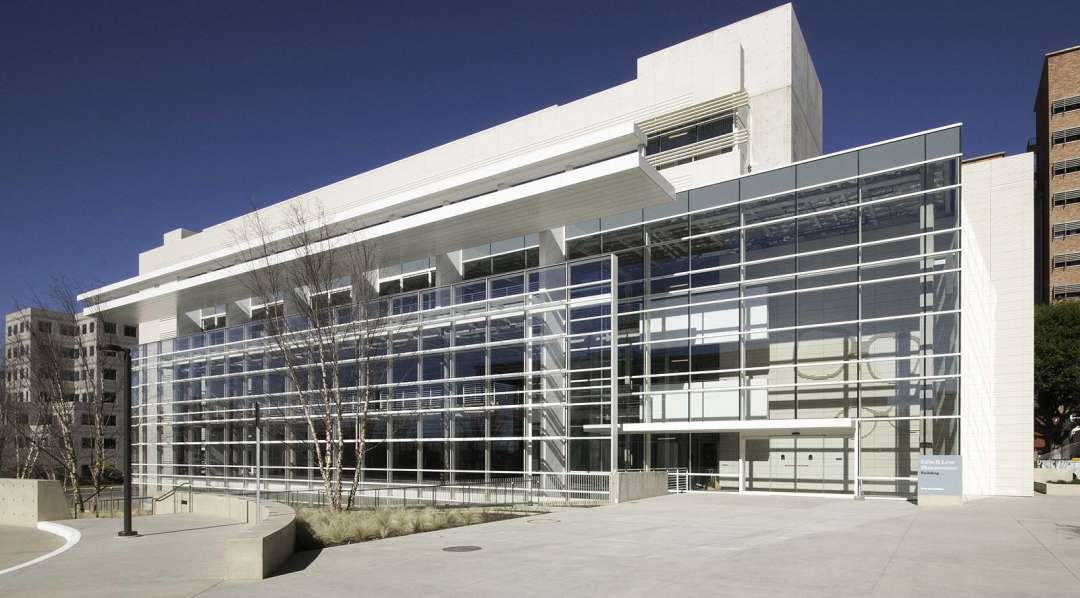 Our Facility - Laser Refractive Surgery | UCLA Health