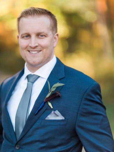 A DGSOM student's late husband benefited from blood donations - now she ...