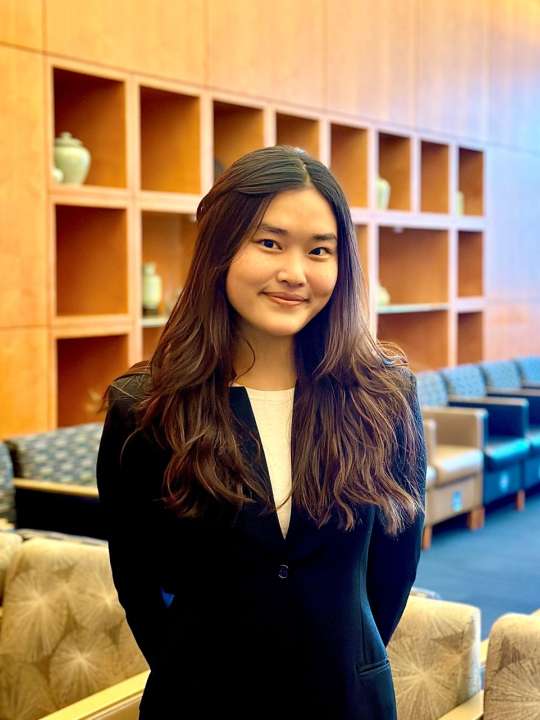 Meet The Care Extender Staff - Volunteer Services | UCLA Health