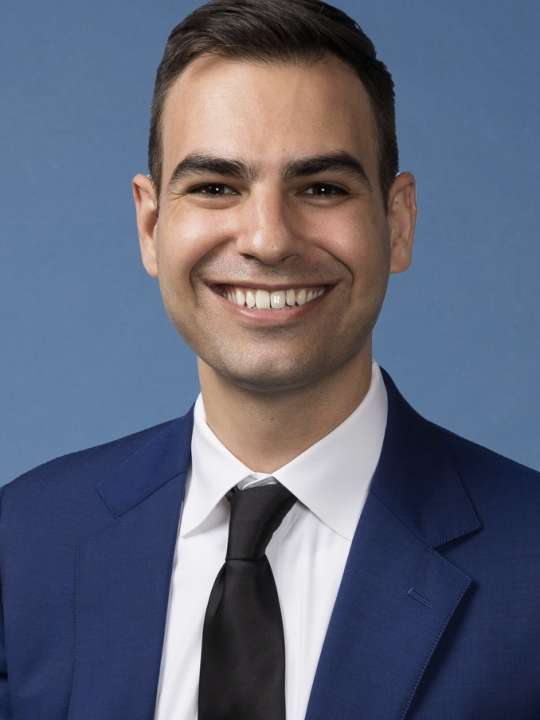 Our Current Fellows - Pulmonary, Critical Care & Sleep Medicine | UCLA ...