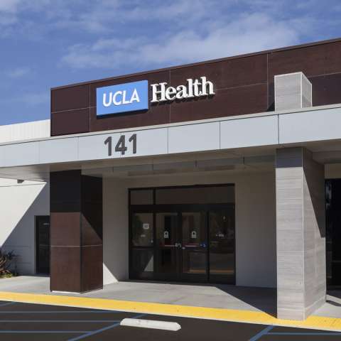 Sina Emami, MD - Nephrology - Encino Specialty Care | UCLA Health