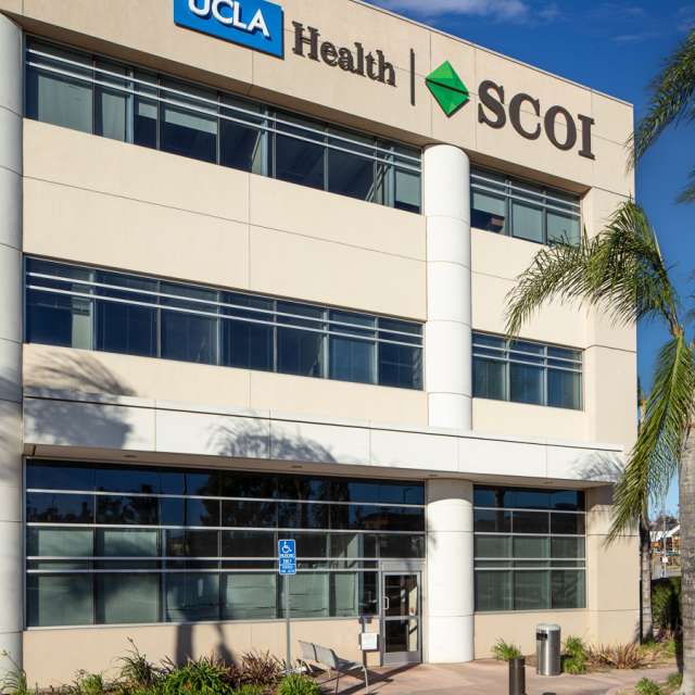 Jonathan Falakassa, MD - Spine Surgery - SCOI Porter Ranch | UCLA Health
